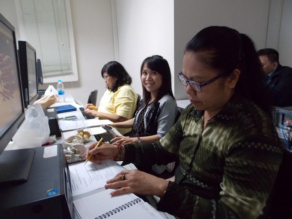 ศูนย์เรียนรู้และหอสมุด Learning Center and Library